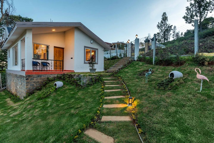 Stayvista At Rustling Pine W/ Bonfire, Bbq, Lawn - Coonoor