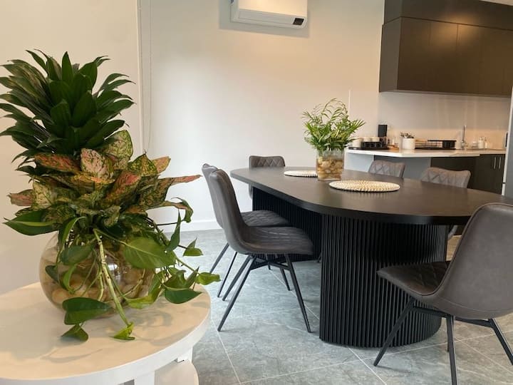 Springvale Family Friendly Home Best Location - Dandenong