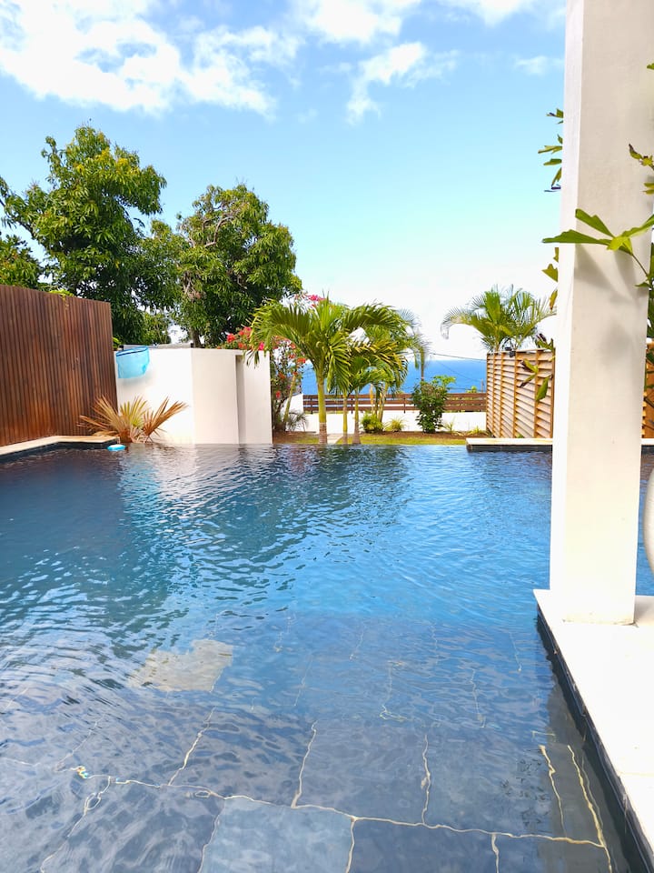 Hébergement à 
Saint- Philippe - Réunion