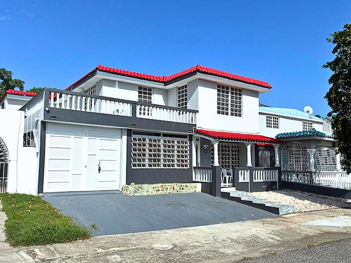 Oasis House · Ponce Getaway · 5br · 7 Beds - Juana Díaz