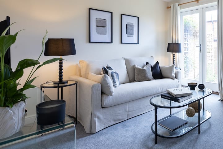 Contractor+corporate | Discounts | Parking | Wi-fi - Dunwich