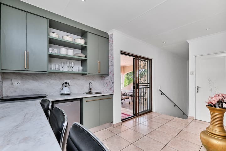 Horison Haven - Your Top Floor Escape - Krugersdorp