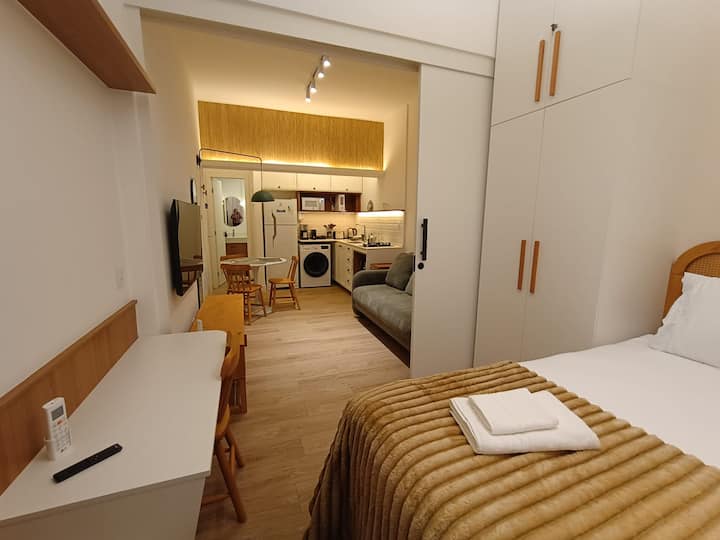 Studio P/ 4 Pessoas A 3 Min Da Praia De Copacabana - Ipanema