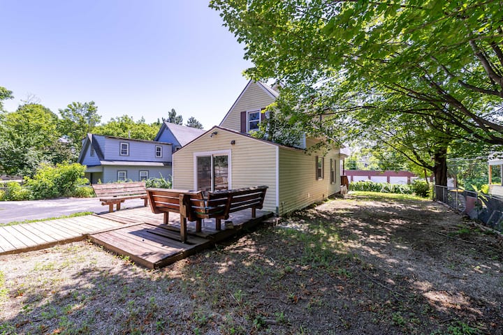 Newly Renovated, 3 Bedroom 2 Bath Home - Laconia, NH