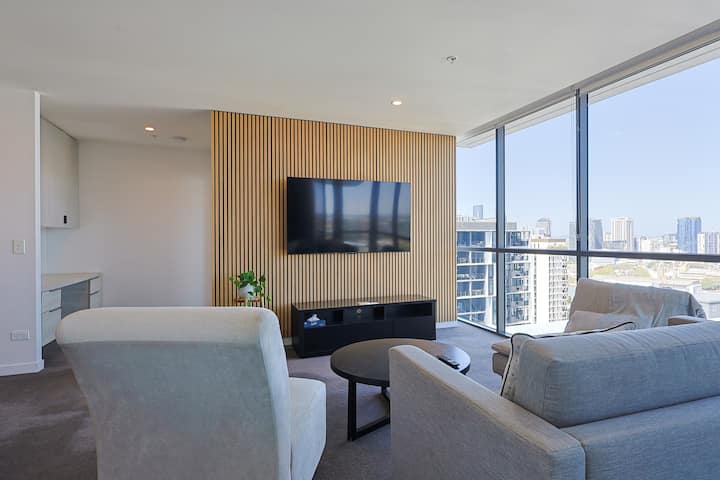 Riverview 2br Apt W/pool And Parking Near Suncorp - Brisbane