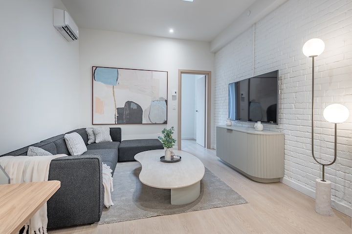 Downtown Core - Ultra Modern 1 Bedroom Apartment - Concordia University