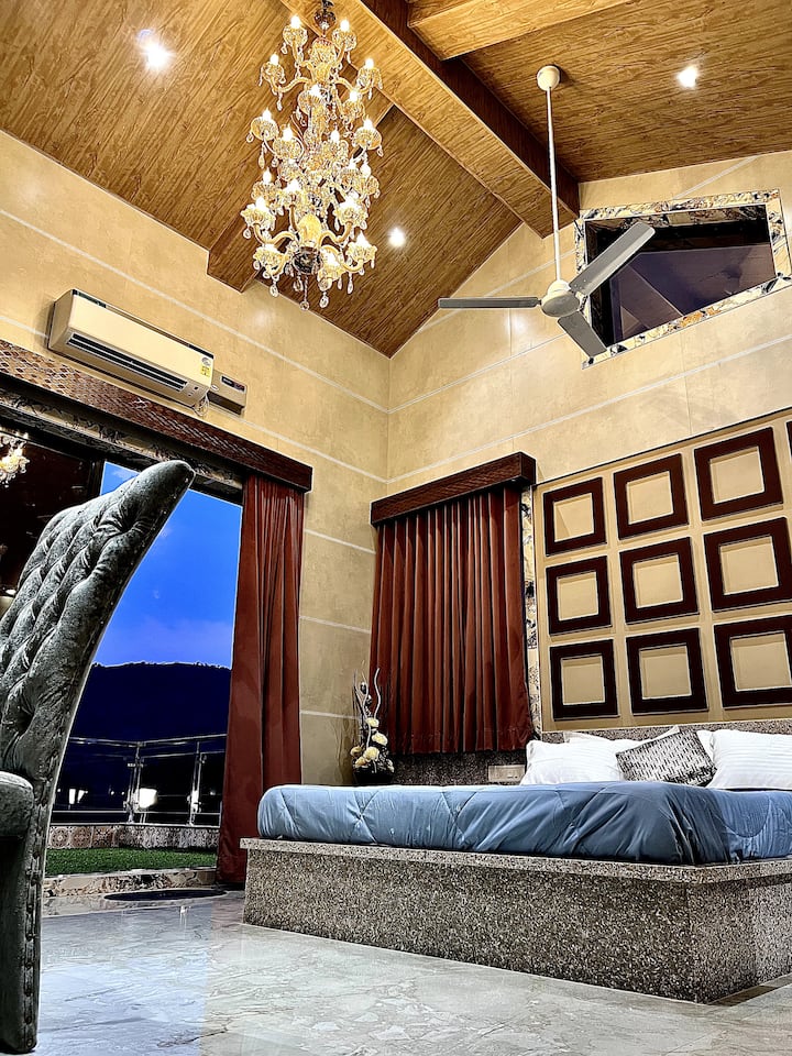 Retreat Villa Ii Lonavala Ii Big Pool - Lonavla