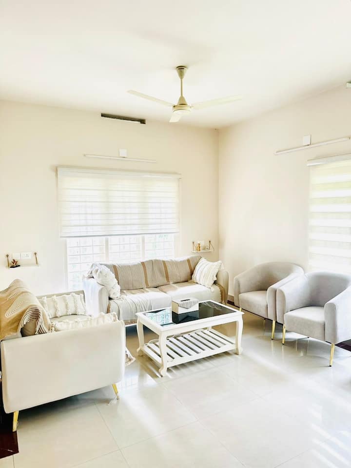 ‘House Of Frames’ By Bros Before Homes. - Kochi