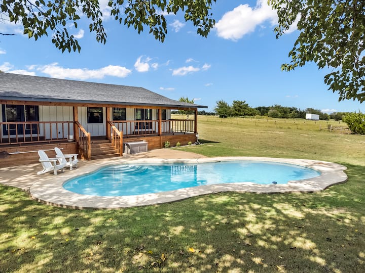 4br/3ba Retreat W/ Pool-extended & Corporate Stay - Midlothian, TX