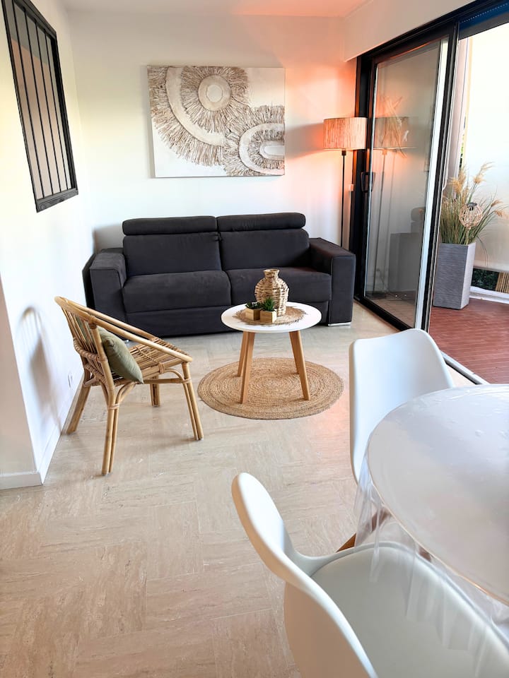 Studio Cosy Avec Piscine – Mandelieu La Napoule - Plage de Théoule-sur-Mer