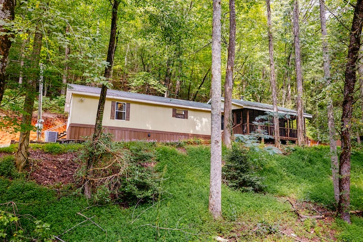 A Helen Hideaway - Helen, GA