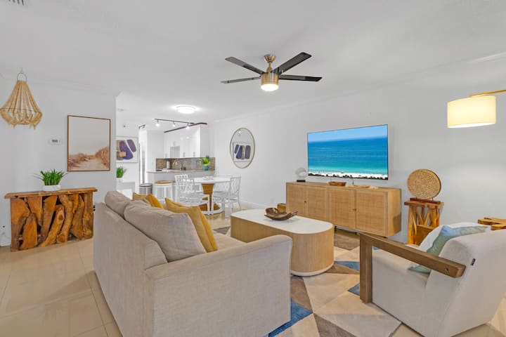 Boca Waterfront • Watch The Boats • Pool & Gym - Boca Raton, FL