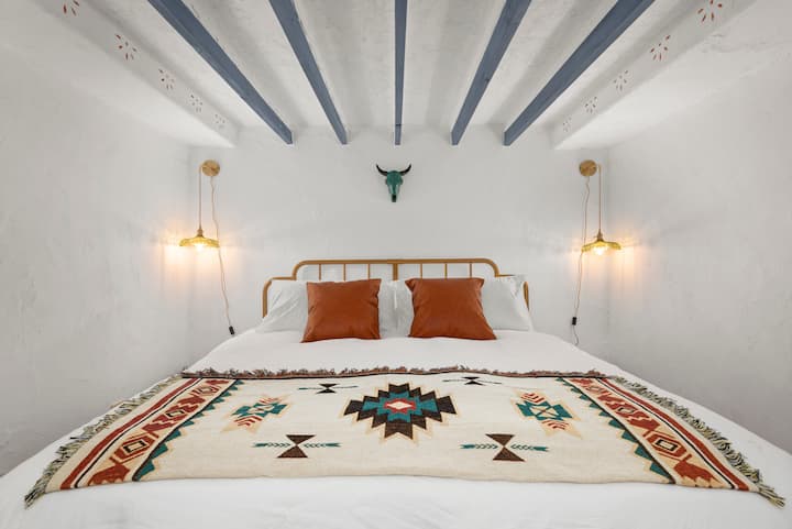 Sunnyside Casita | Boho Charm | Central Location - Denver, CO