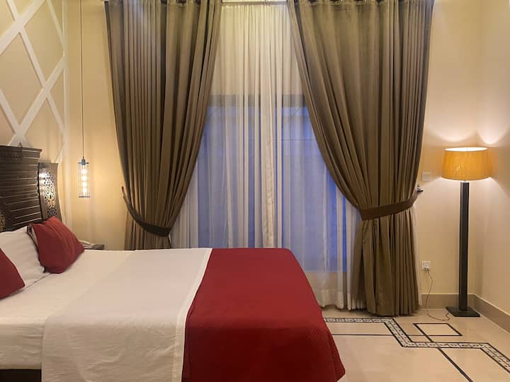 Zafar Suites: 2–15 Luxurious Rooms | Low Rate - Islamabad