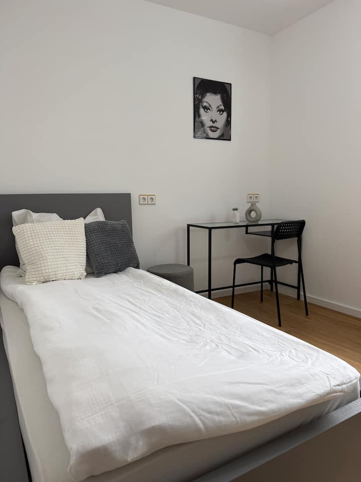 Einzelzimmer Modern - Mosbach