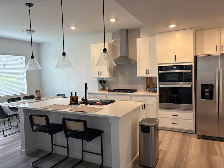 Three's Company At Geos - Arvada, CO