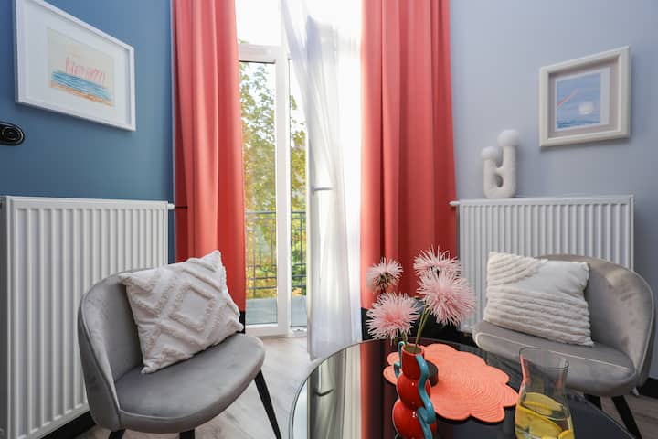 Flamingo Pink | Art & Nature, Parking - Łódź