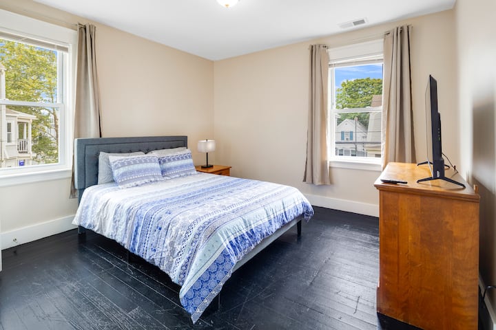 Daybreak Den #3 Shared Building - Providence, RI