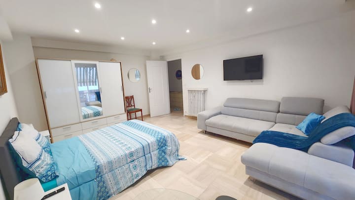 Spacieux Plage Gare Juan Les Pin - Antibes