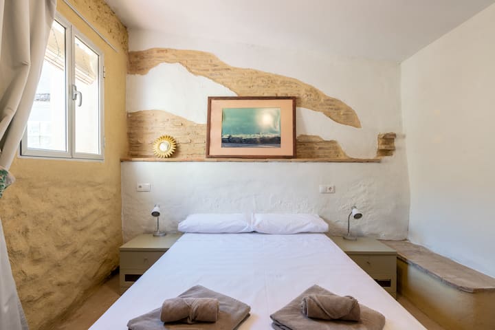 Lupercila 8 - Brenes