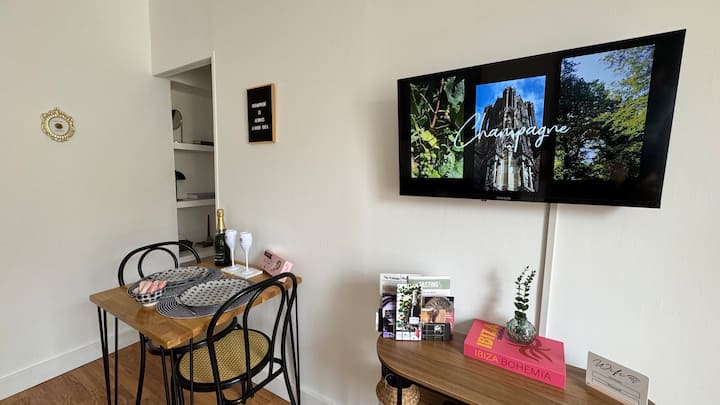 La Bulle Millésimée – Gare & Avenue De Champagne - Épernay