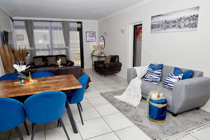 Opulent Oasis - Boksburg