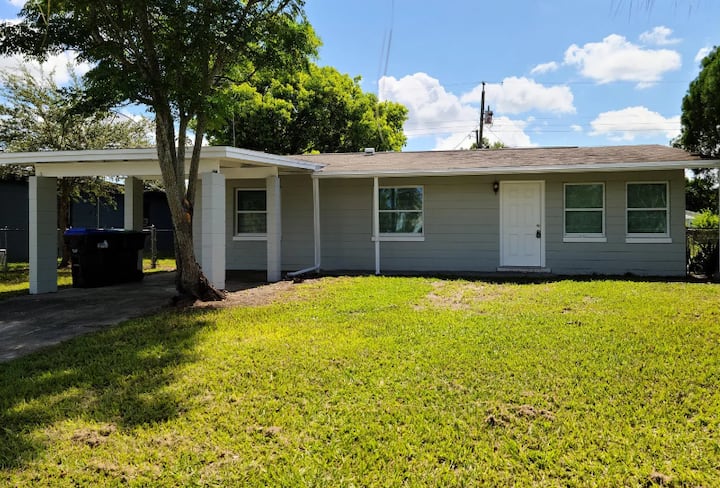Orlando Home By Universal Studios And More. - Amway Center