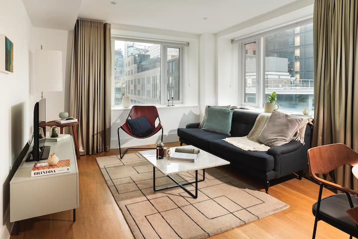 Native Tower Bridge, One Bedroom Apartment - London, UK