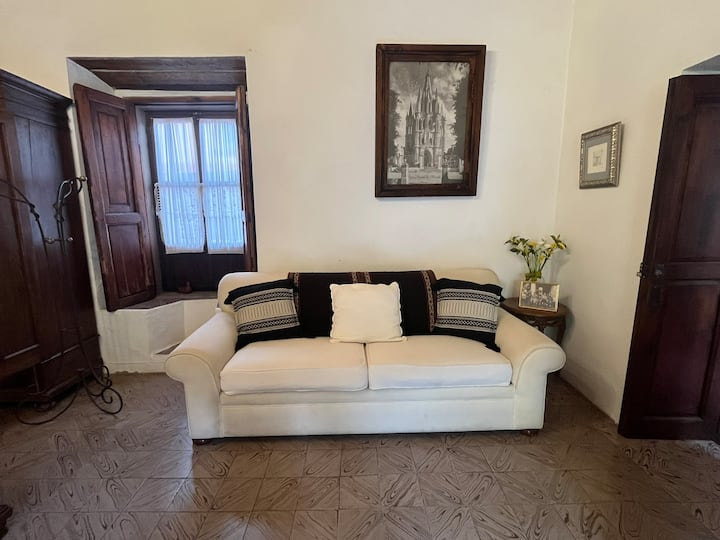 Colonial King Room In Downtown-walk To Everything - Mexique