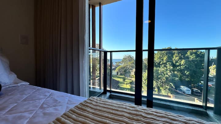 Loft 402, Vista Frente Mar, 1km Beto Carrero! - Penha