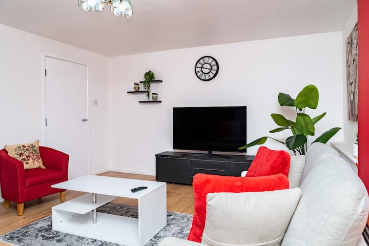 Elegant 5bed Home, Parking, City Centre, Sleeps 10 - Edinburgh