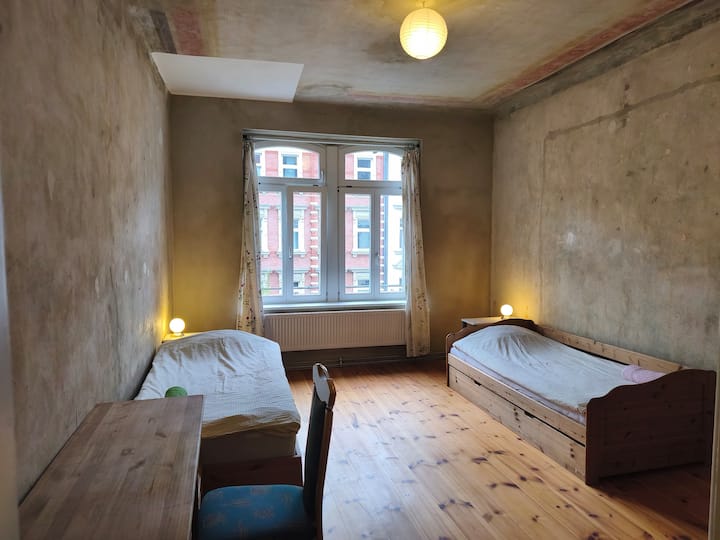 Wohnung Mit Altbaucharme (3,5 Zi) - Lipcse