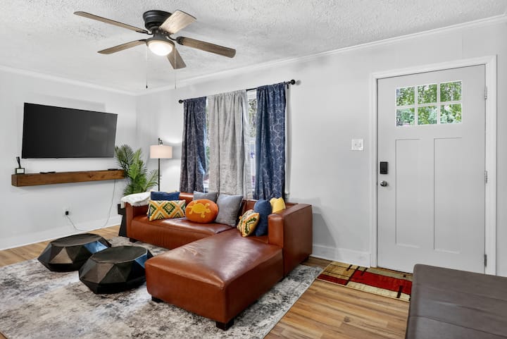 Modern 10 Min > Downtwn Bbq Hammock Firepit Gazebo - 薩凡納