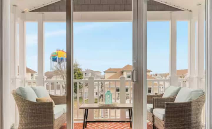 Wildwood Family Getaway – 3br/3ba, Sleeps 12 - Wildwood, NJ