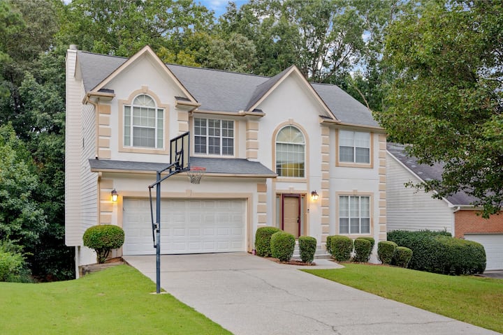 Elegant 5br Gym+pool Table Alpharetta - Alpharetta, GA
