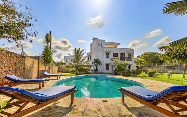 Elna's Haven Villa Cashew Diani - Diani Beach