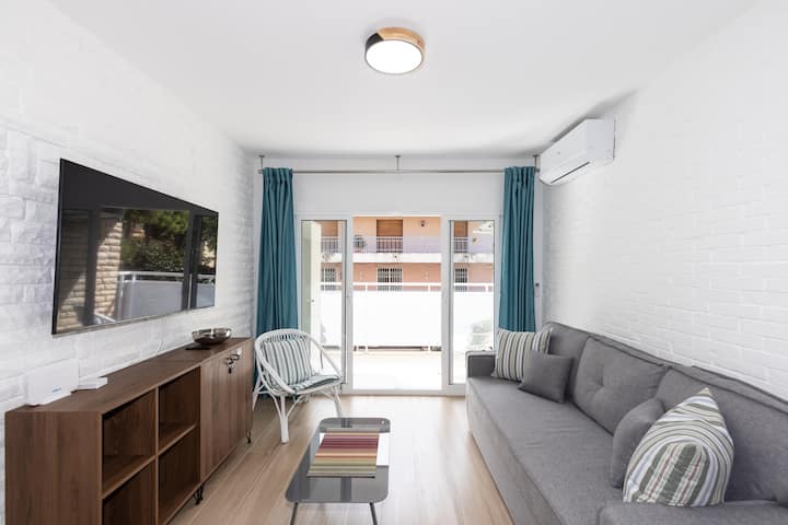 Study At 200m To The Beach - Cambrils