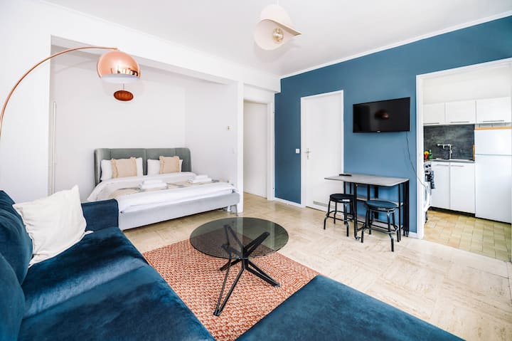 Lux Gare Studio - Sleeps 4 - Luxembourg City