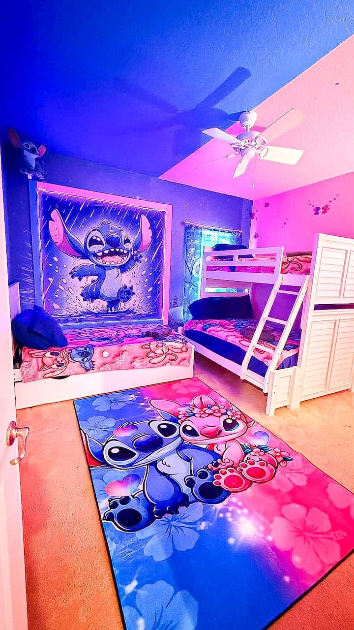 Themed House/pool/pets/16ppl/ev Charger/cinema - Kissimmee, FL