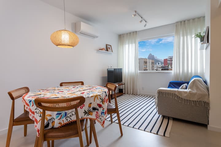 Ipanema, Between Beach & Lagoon - Rio de Janeiro