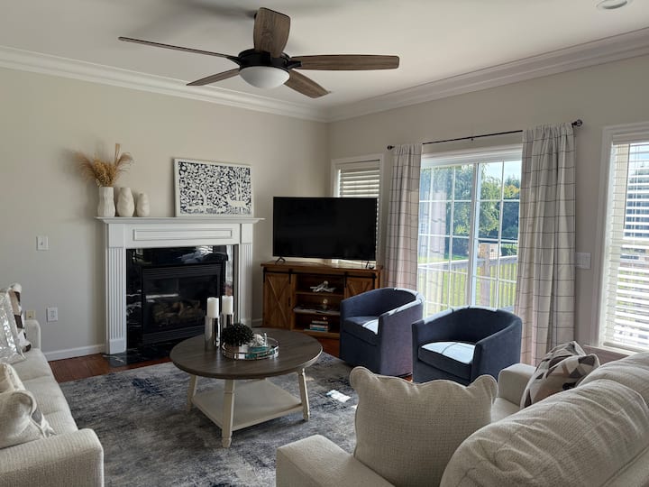 Sound Ave Retreat, Heart Of North Fork - Riverhead, NY