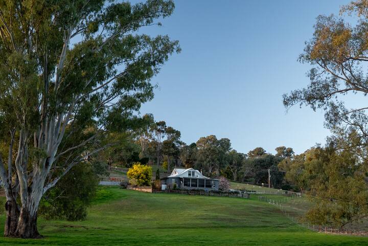 Stunning River Home, Quiet Retreat, Near Tumut - Tumut
