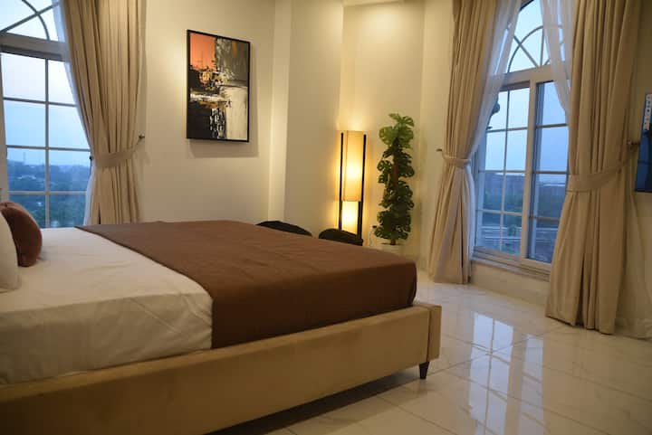 Sunset Pent-house City Centre - 拉哈爾