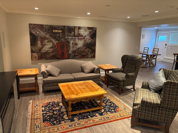 The Nest On Mackie Street - Langley