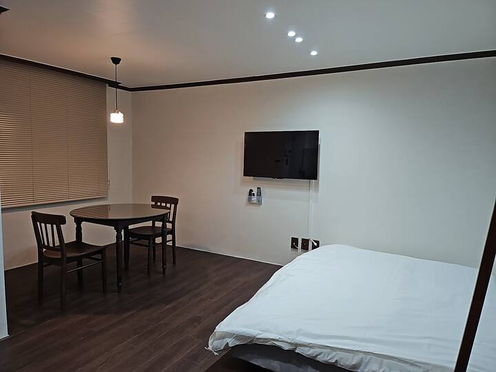 동경(憧憬) 대전터미널점131, 터미널도보3분 - Daejeon