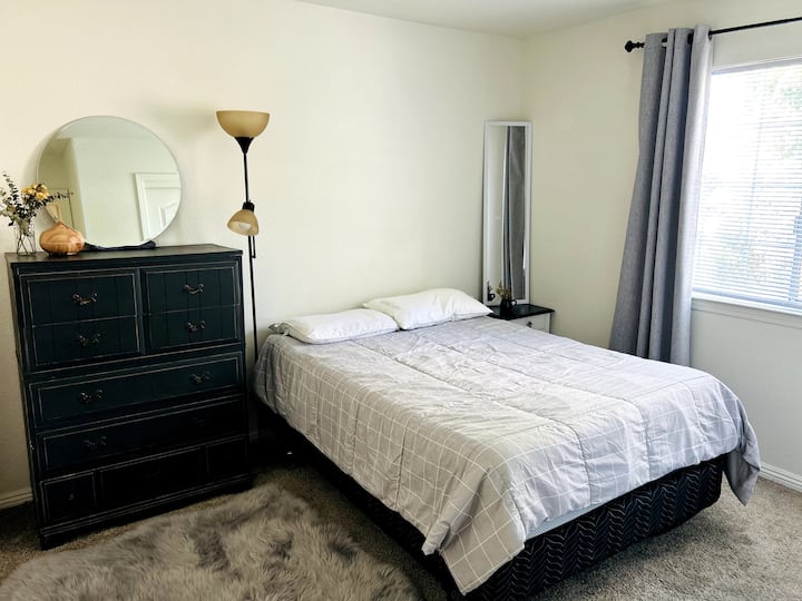 Your Home Away From Home! - Visalia, CA