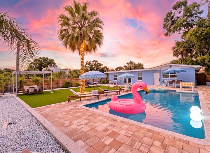 New | Heated Pool •Cabana •Pingpong •Sleeps 12 - Melbourne Beach, FL