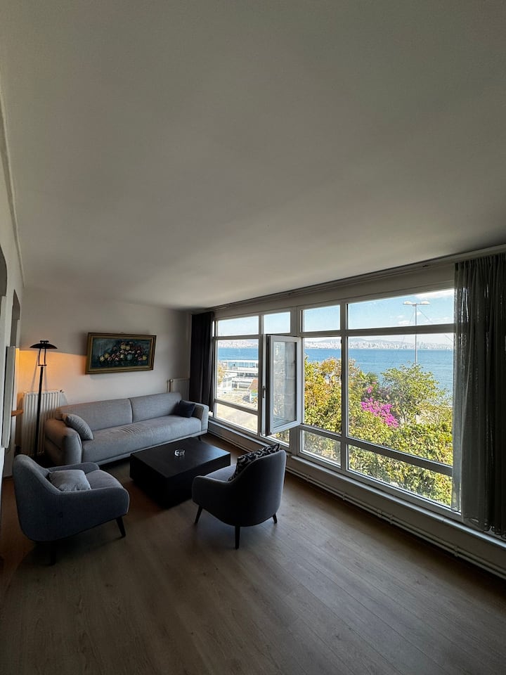 Sea-view 2br, Heybeliada Pier - Принцевы острова