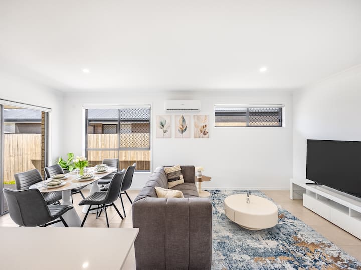 Bright Serenity | Family Comfort Near Parks&shops - Gold Coast