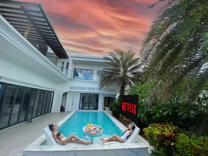 Luxury Villa With Maid - Tailândia